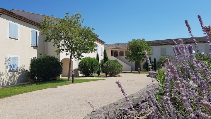 Appartement Avec Piscine Proche Du Centre-ville - Saint-Rémy-de-Provence