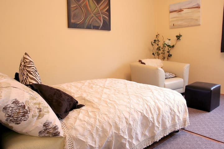 Newly Furnished App Near Centre Zg - Zagreb