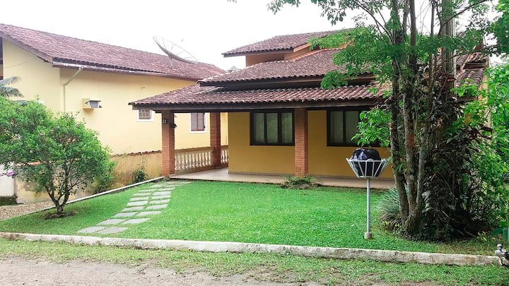 Casa Condomínio Fechado -3 Quartos-3wcs-internet - Caraguatatuba