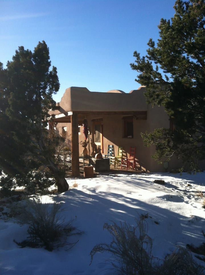 Santa Fe High Desert Solitude & Mtn Views! - Santa Fe, NM