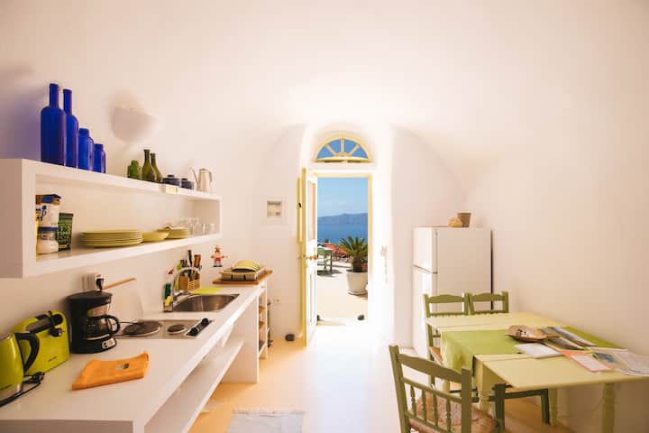 "Sensyo" Entire Cave Home With Unique Sea Views - Santorini