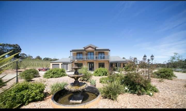 Gypsy Creek Winery B&b - Bunyip