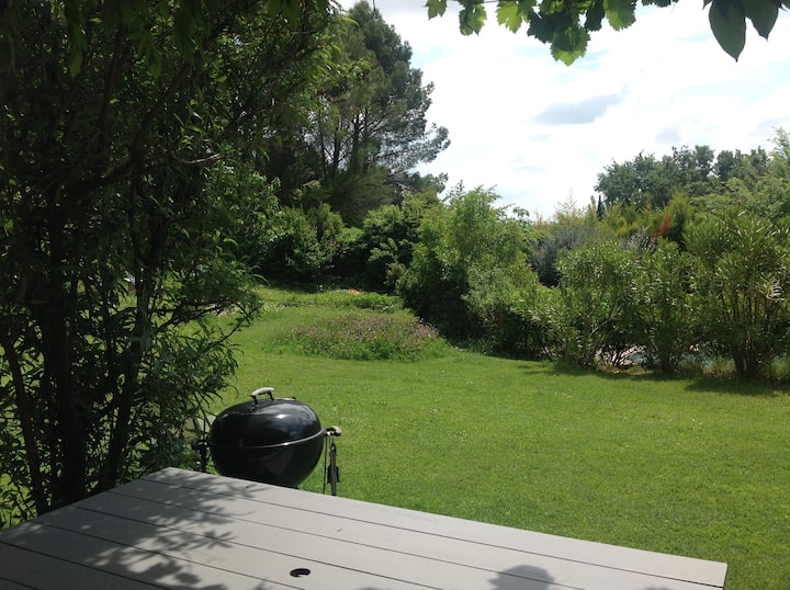 Jolie Chambre Au Milieu De La Verdure ! - 엑상프로방스