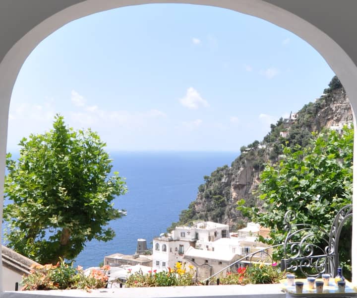 Positano Center-2 Bedrooms- 2 Bathrooms- Guest 4+1 - Positano