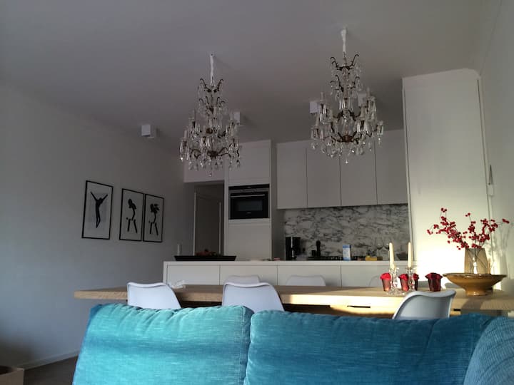 Superbe Appartement Dans Une Emplacement Unique! - Bruges