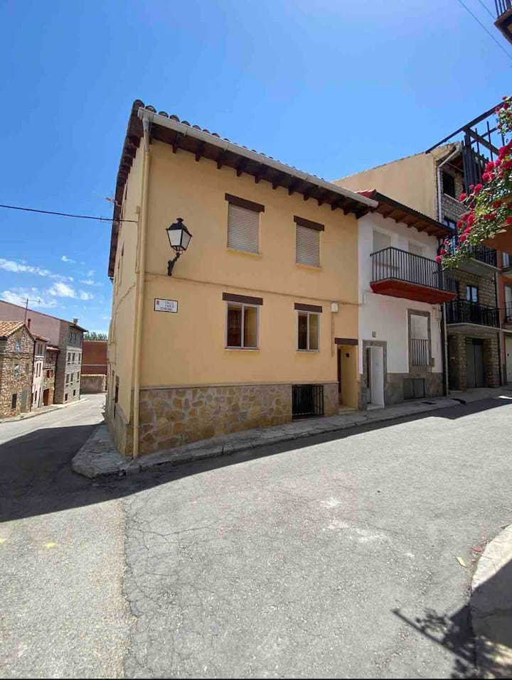 Casa El Endrinal - Bronchales