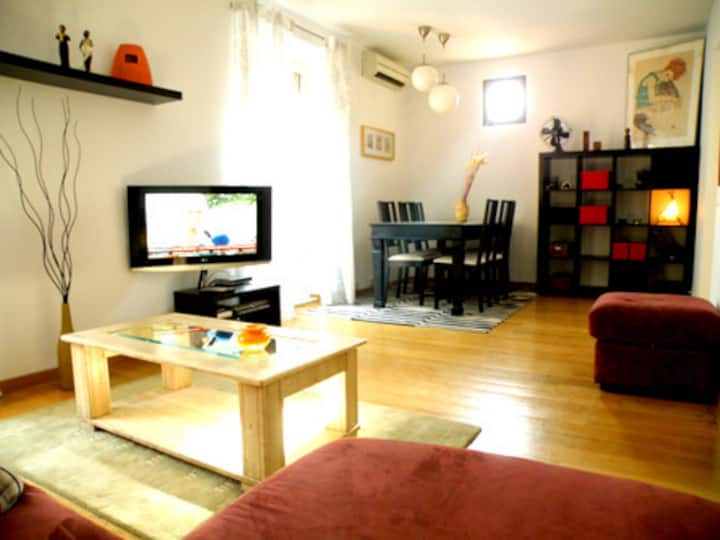 Just In The Centre: Malasaña-chueca - Madrid