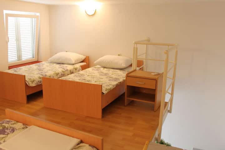 Studio H (4+1) - Novi Vinodolski