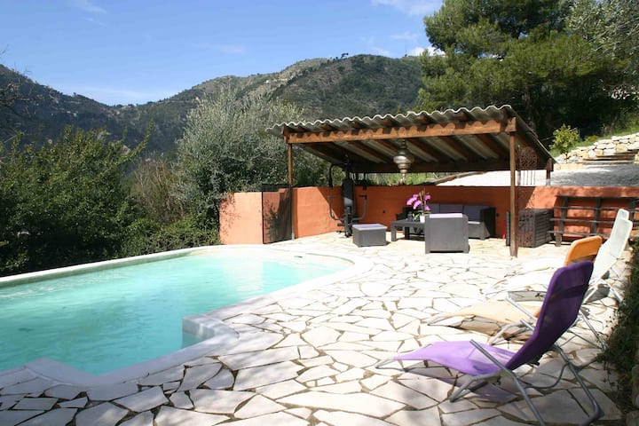 Superbe Villa De 180m² 10min De Nice - Alpes-Maritimes