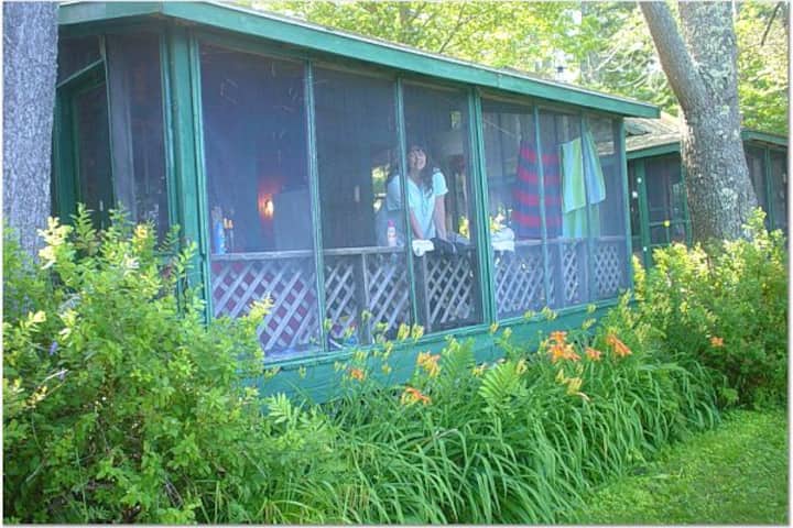 Damariscotta Lake Housekeeping