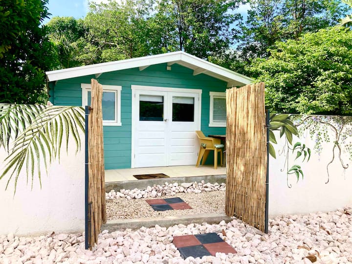 Beautiful Chalet In A Shaded Garden - Curaçao