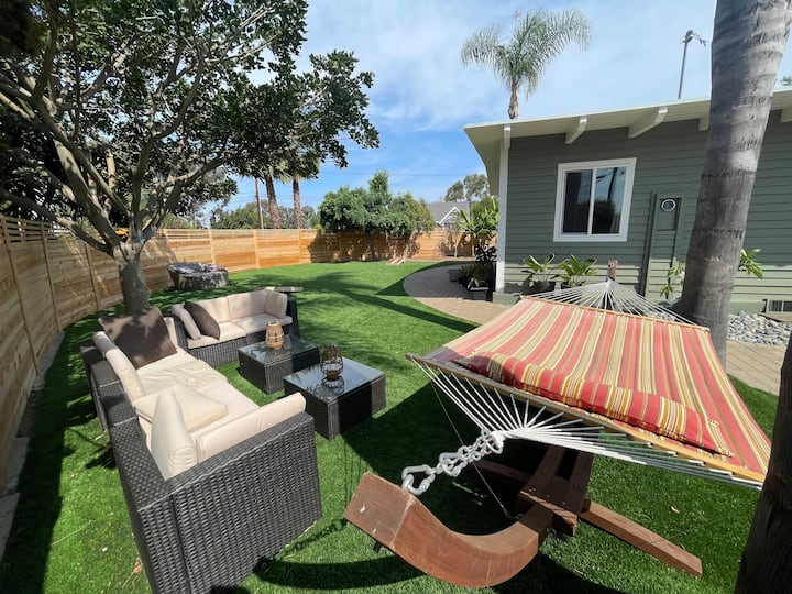 Modern Tropical Bungalow - Short Drive To Beaches! - Vista, CA