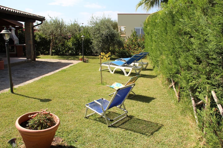Villa Near Cefalù, Private Beach Access - Campofelice di Roccella