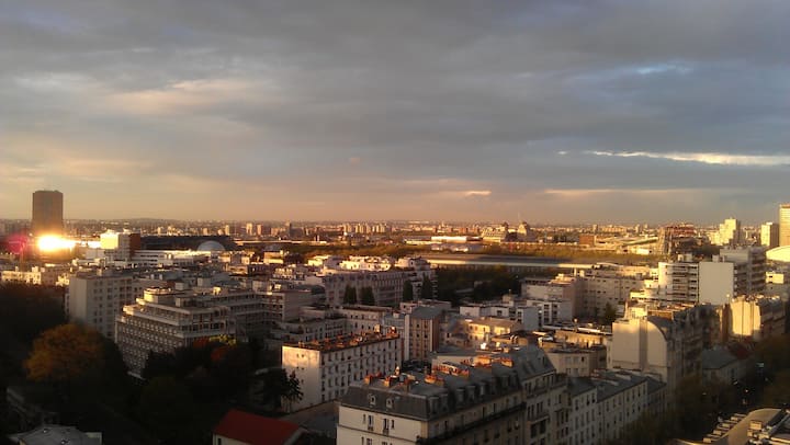 3 Pièces Avec Vue Dans Résidence Surveillée - Párizs