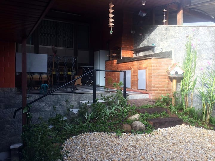 Aconchegante Casa Em Teresópolis - Teresópolis