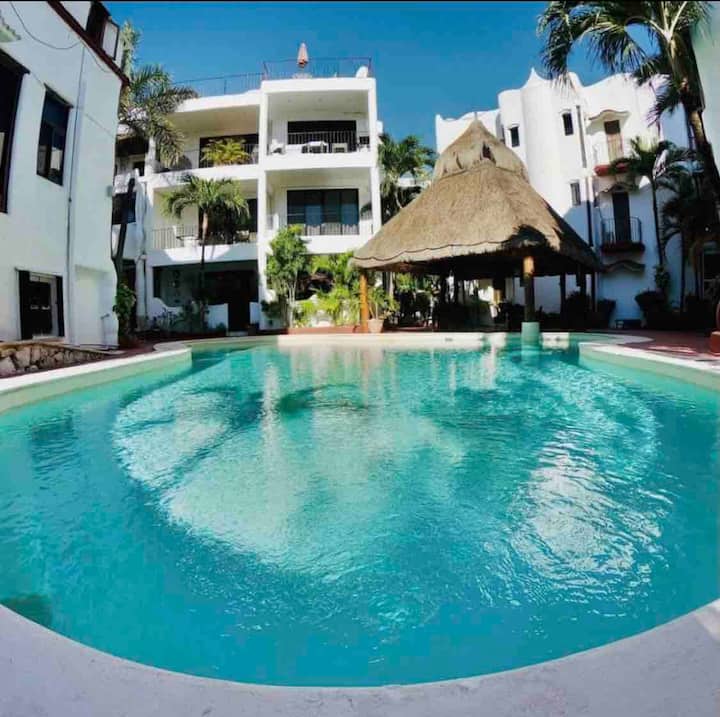 Secsfrombeach&5thave,3bed&bath,tub,pool,ac,wifi - Playa del Carmen