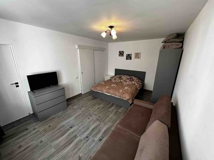 Grand Studio Central Bucharest ( Free Parking) - Bucarest
