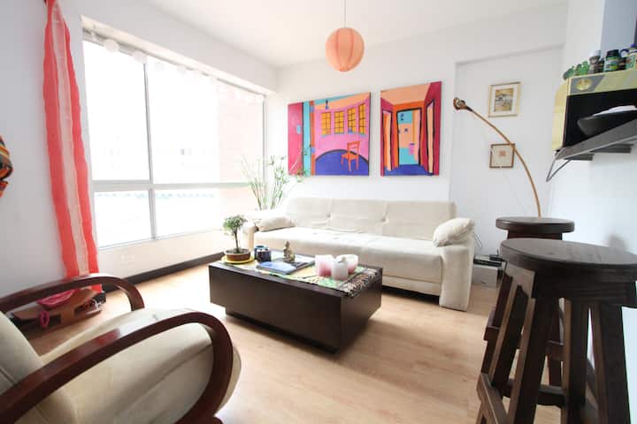 Downtown Apt- Close To La Macarena - Bogota