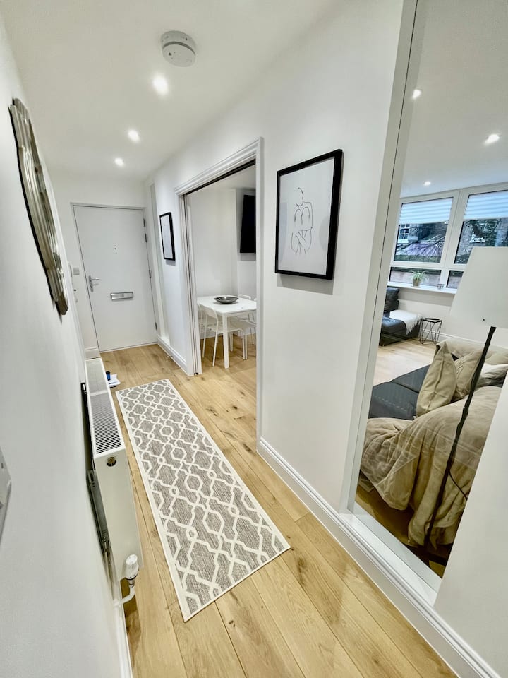 Bright & Spacious Apartment In The Heart Of London - Londen