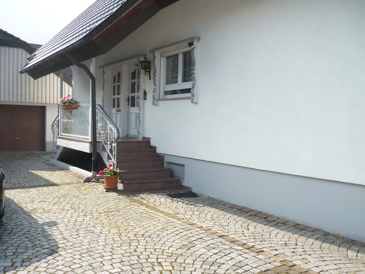 Apartment With 2 Bedrooms And Separate Entrance - Rust