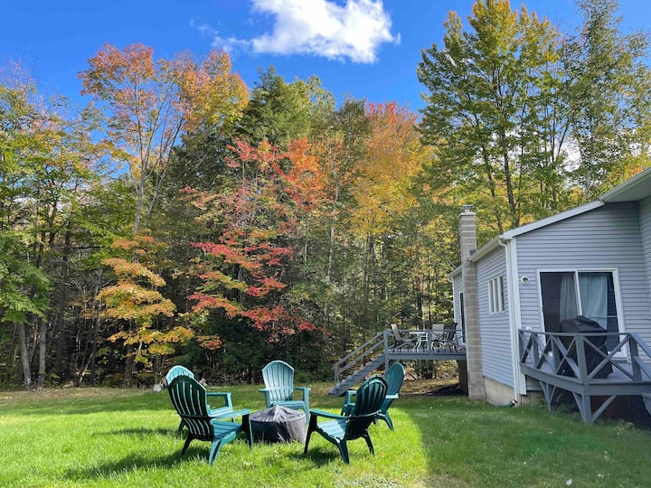 Mountain & Lake House On Private 2+ Acres! - Gilford, NH