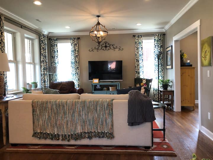 3 Bdrm Entire House Downtown Galax Va - Galax, VA