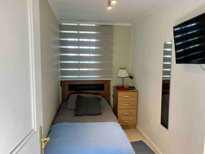 Comfortable Room For Rent In Excellent Location. - Las Condes