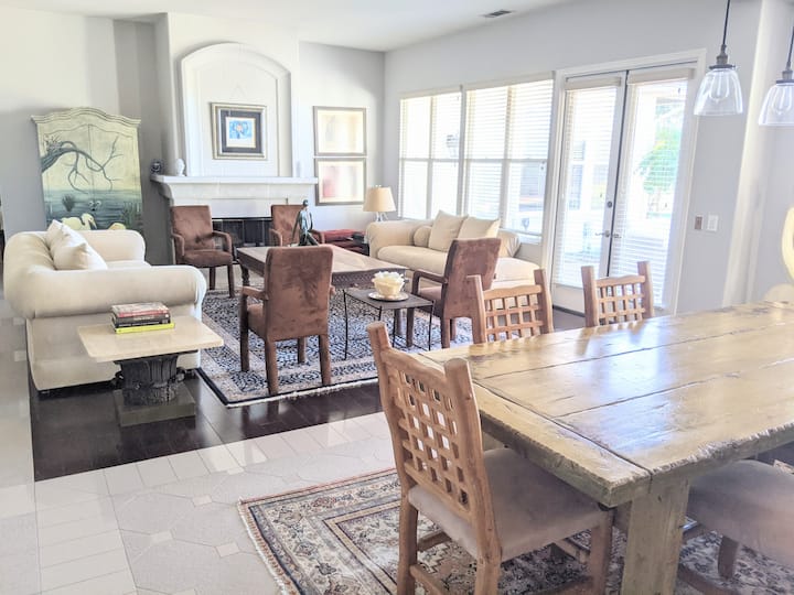 Stunning Chula Vista Home With View - Chula Vista, CA