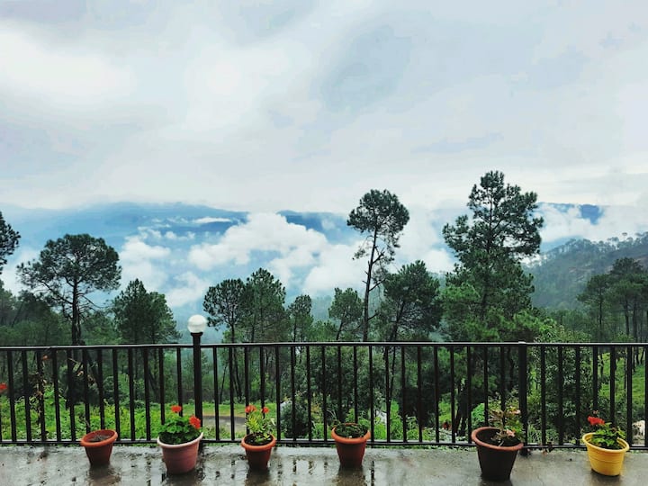 Nanda Devi Himalayan Home Stay - Ranikhet