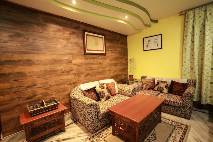 Deluxe Room With Breakfast - Gangtok