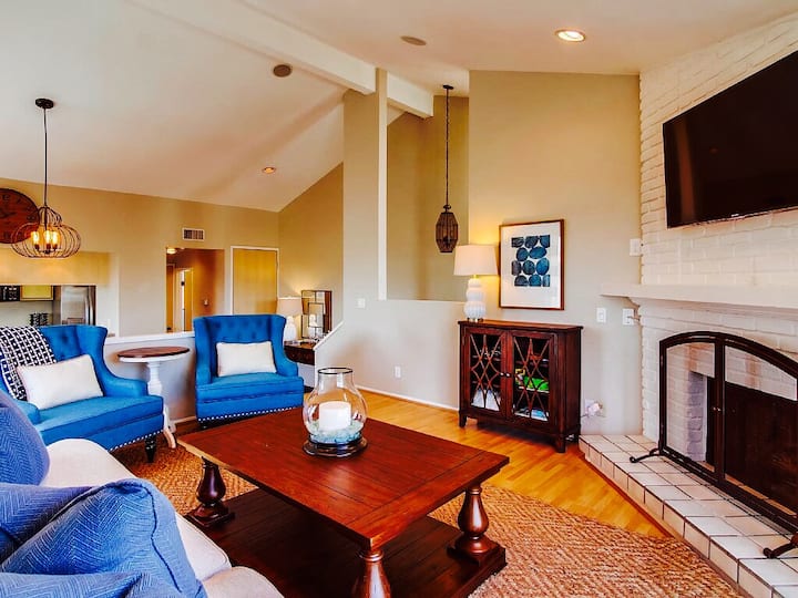 Coronado Village Townhouse - Coronado, CA