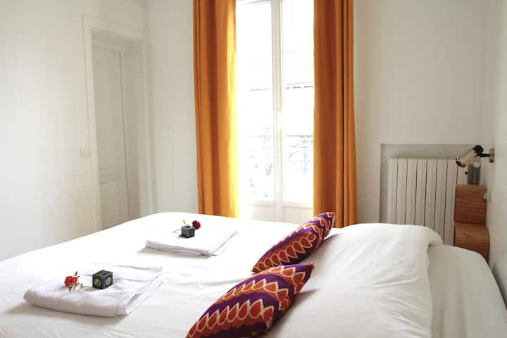 Appartement Montmartre, Vue Tour Eiffel-5pers-60m2 - Paris