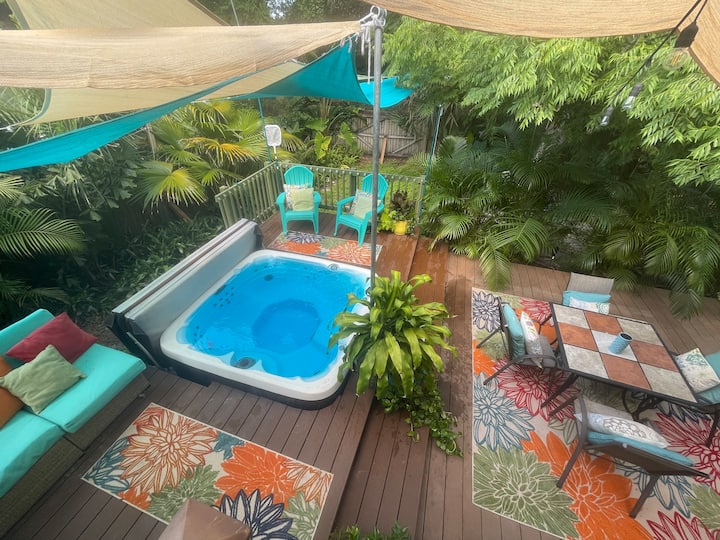 Groups|dogfriendly|privatehottub|bbq|deck - Temple Terrace, FL