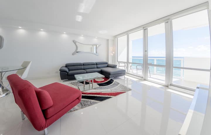 Ocean Front Villages Apartments - G - Miami Florida, Miami Beach