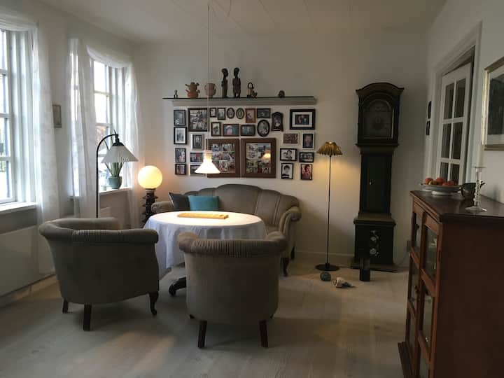 Hus Med Have Tæt På H C Andersens Hus (800m) - Odense