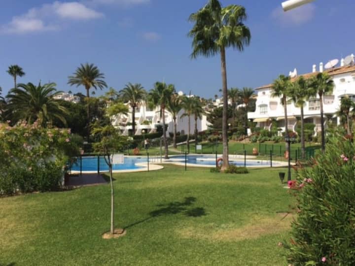 Modern Apartment, Secluded Terrace - Calahonda