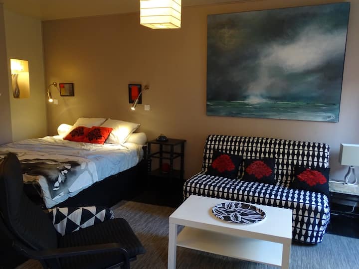 Gite Zen Avec Jardin Et Terrasse - Ouistreham