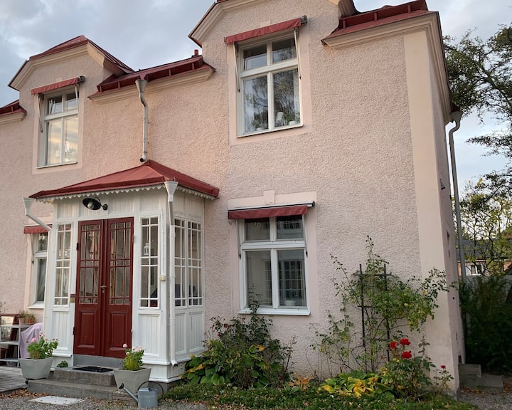 Fin Lägenhet I Eget Hus I Centrala Västerås - Västerås