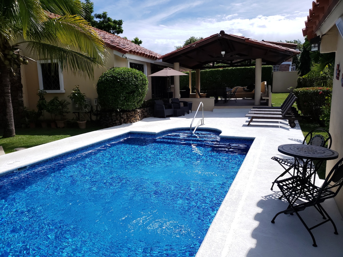 Playa Coronado Vacation Rentals with a Pool - Playa Coronado, Playa ...