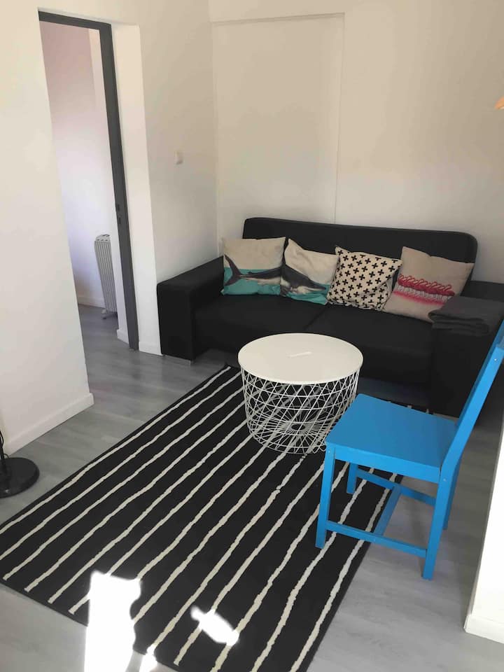 Adorable Annexe/studio Au Cœur Du Village - Lagrasse