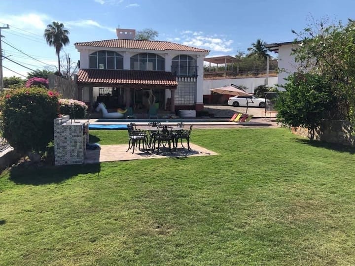 Casa De Descanso Villa Chagua - Tequesquitengo