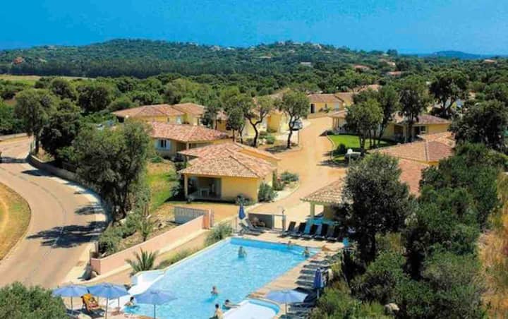 Maison Dans Belle Résidence Avec Piscine - Zonza