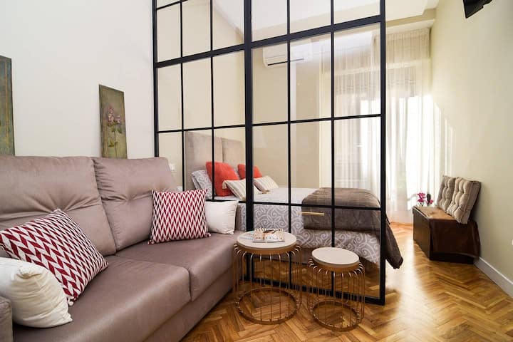 Mágico Apartamento En Calle De Atocha - Madrid