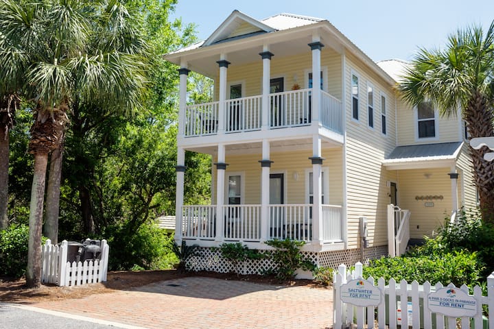 Beach Cottage South Of 30a -Steps To Beach & More! - Florida Panhandle, FL