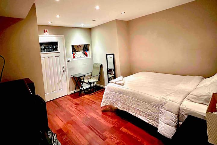 Private Suite In Dc - Close To Everything - Arlington, VA