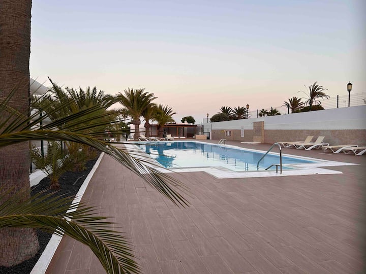 Renthome Dunasol 350 - Corralejo