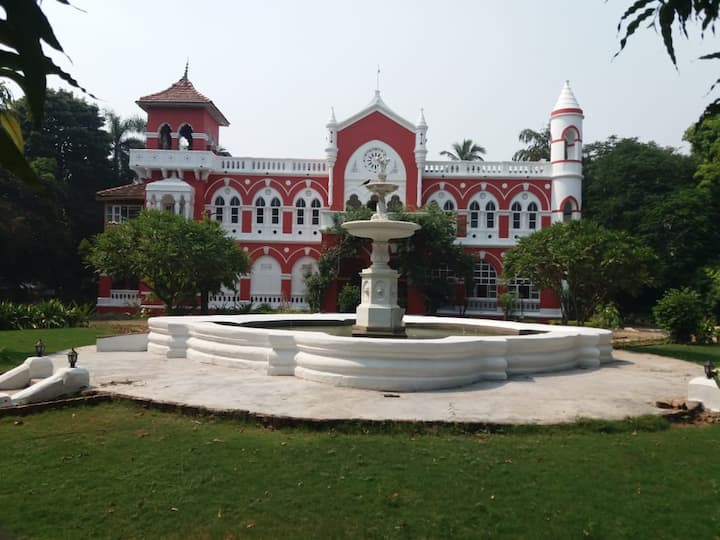 Madhav Bagh-regal Stay, Tranquillity,amidst Nature - 바도다라