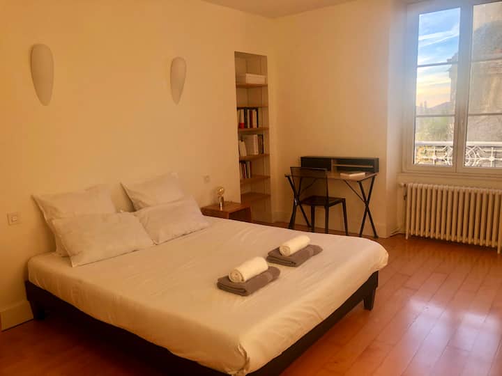 Appart Chic Et Calme, Mon Cocon Hôtel De Ville - Angoulême