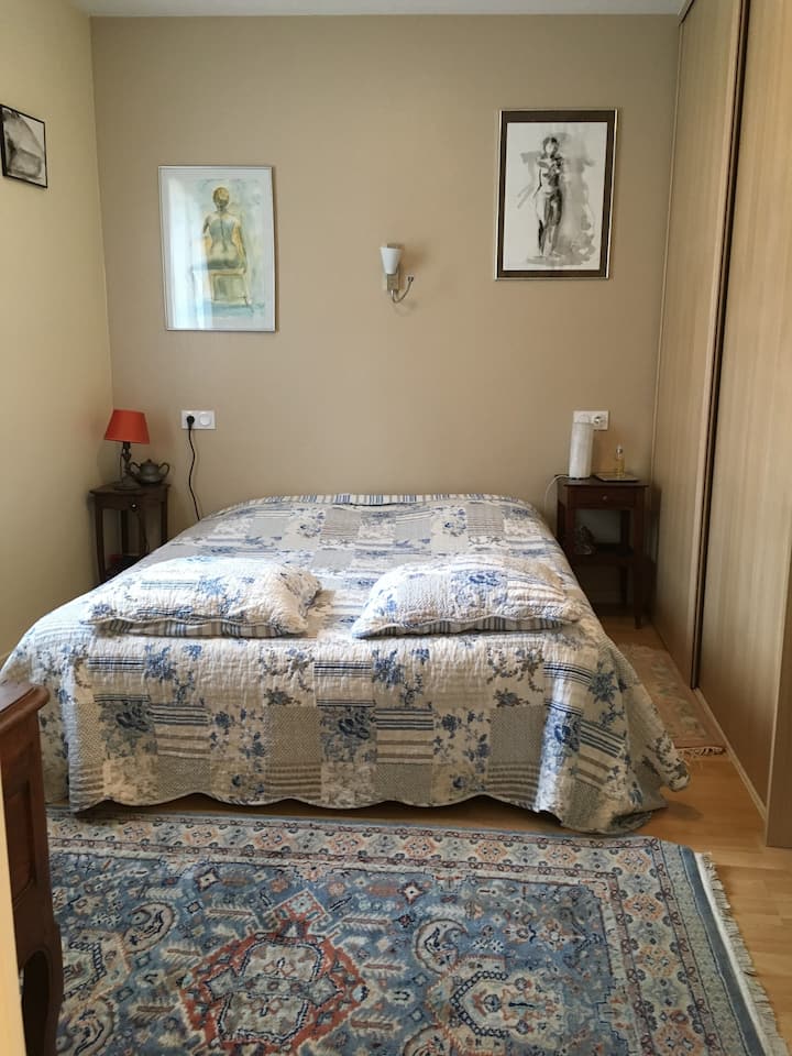 Chambre Privée Dans Maison Individuelle. - Dinan