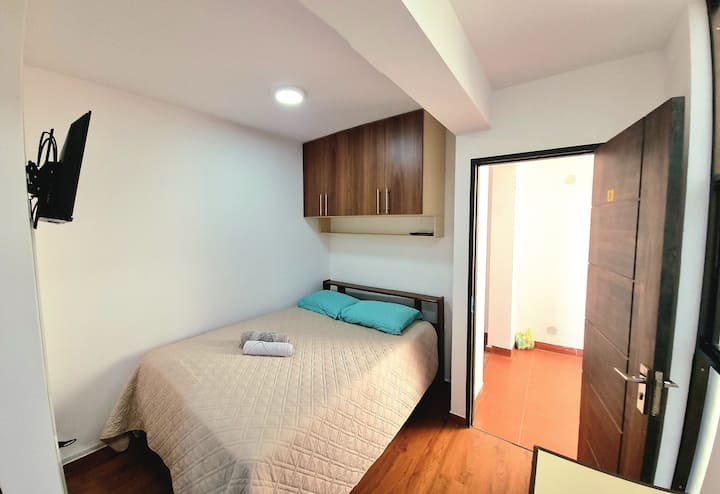 Cómodo Y Confortable; Departamento Céntrico. - Sucre